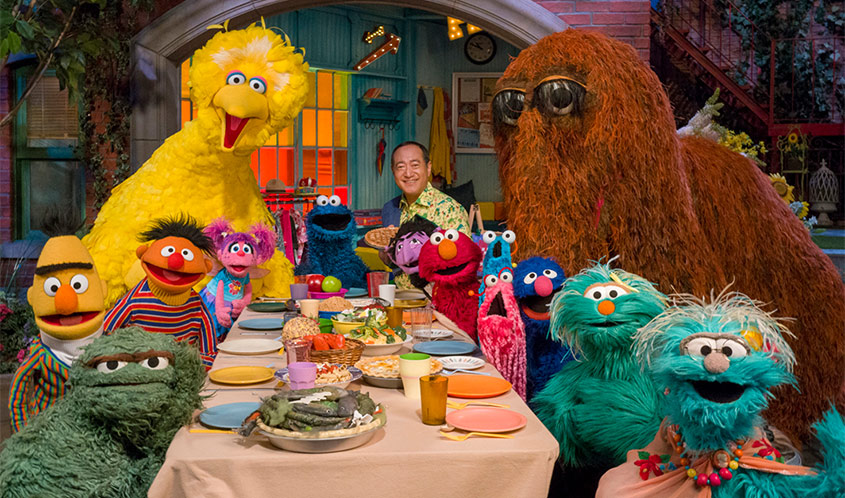 The Residents of Sesame Street Want Families to Have a Device-Free ...