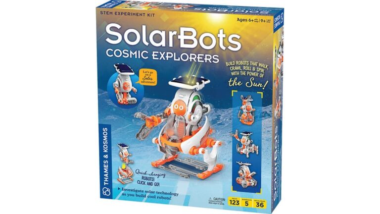 SOLARBOTS: COSMIC EXPLORERS - The Toy Book