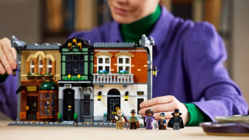 The LEGO Group, Barnes & Noble, Bring Book Nook to the Bookshelf - The ...