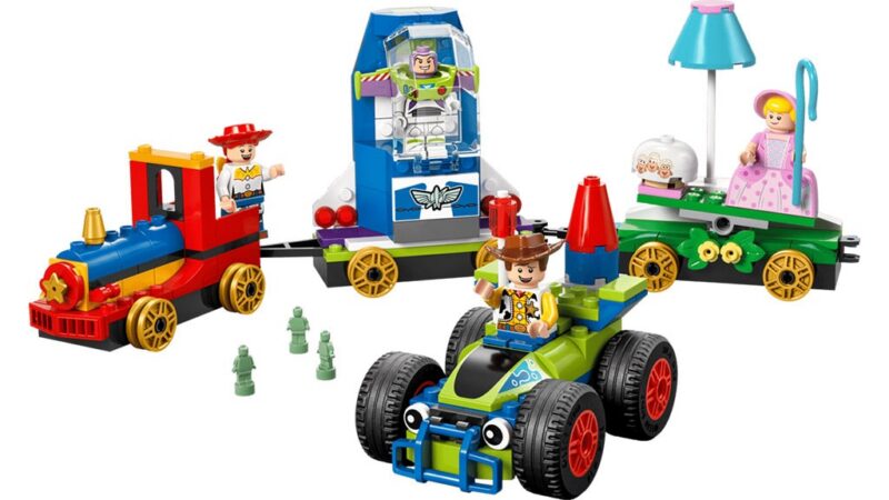 The LEGO Group Plays with New 'Toy Story' Building Sets - The Toy Book